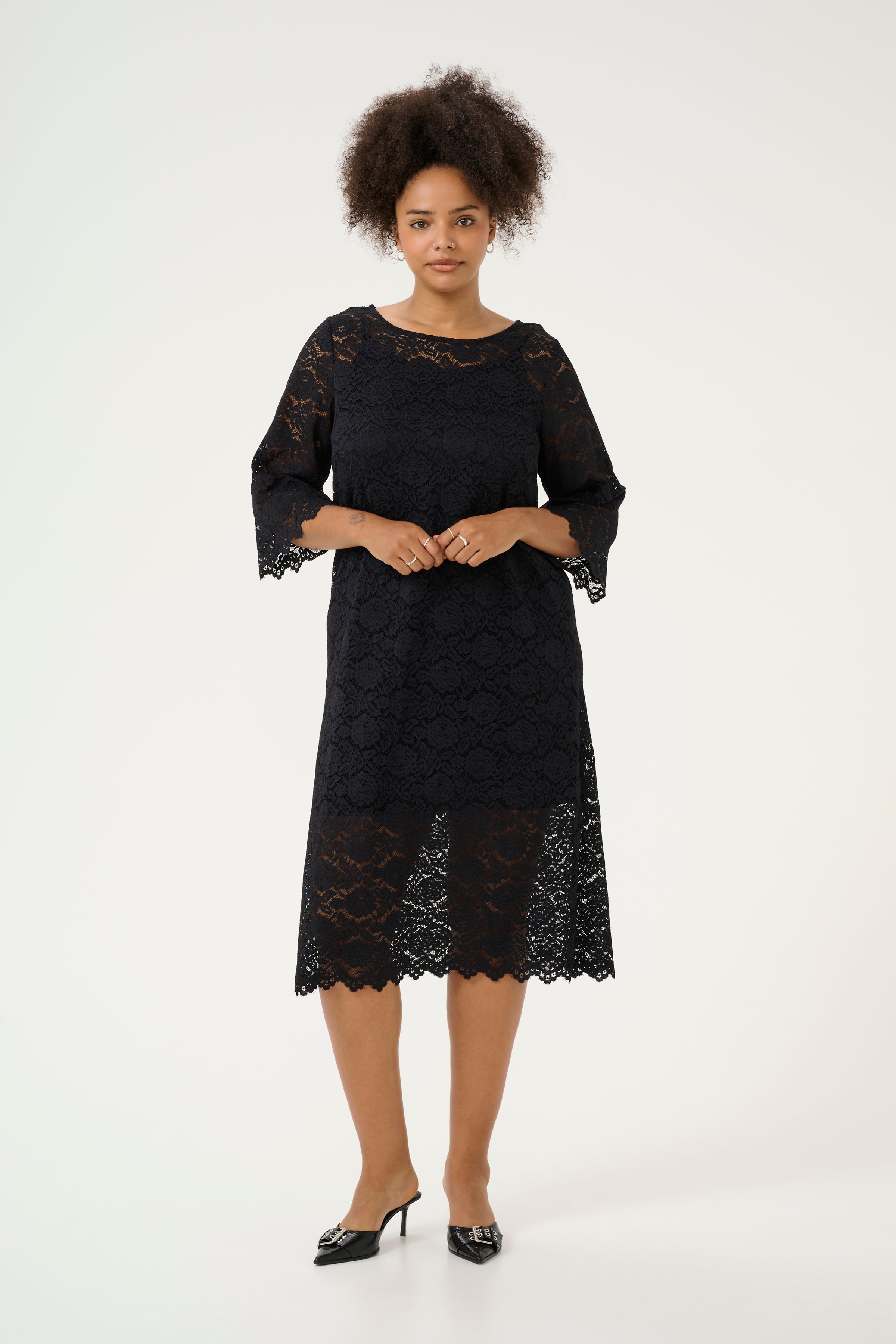 Kaffe Curve Jaida Lace Dress | Plus Size Dresses | Wardrobeplus.ie