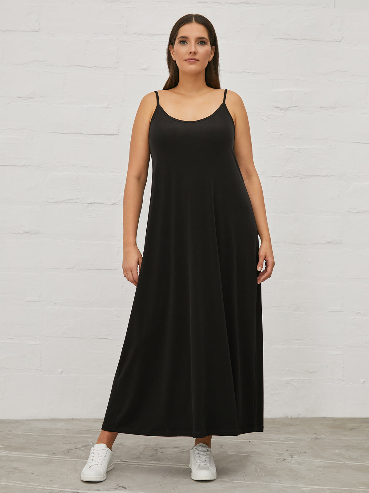 Mat Basic Dress in Black | Plus Size Dresses | Wardrobeplus.ie
