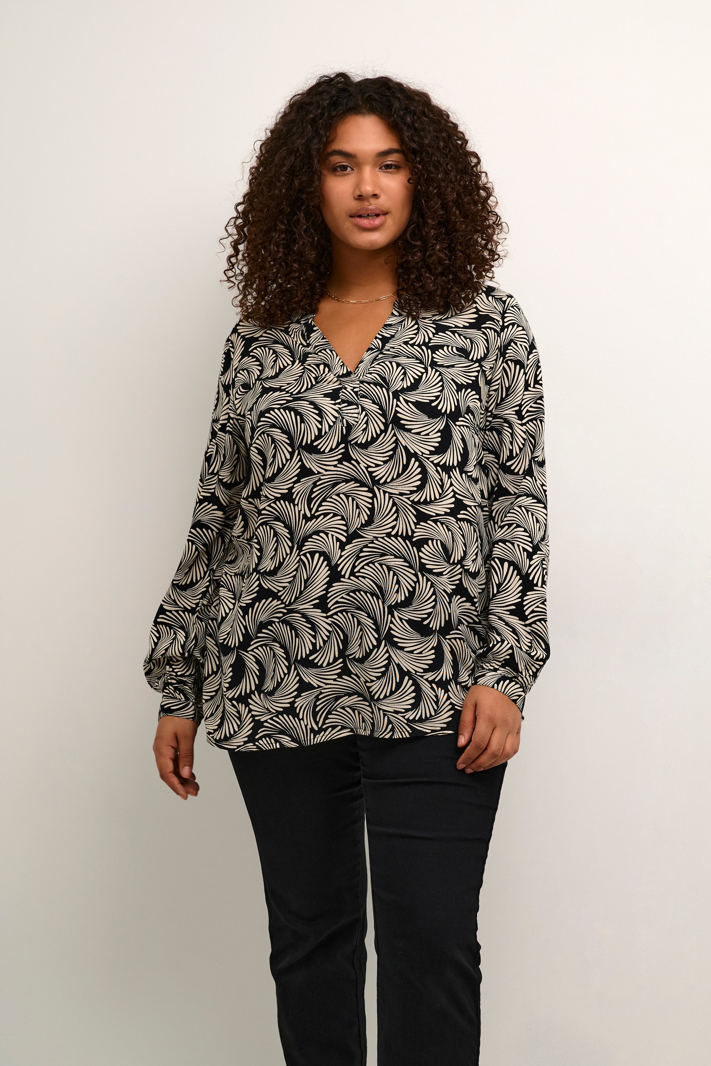 Kaffe Curve Tilly Blouse | Plus Size Clothing | Wardrobeplus.ie