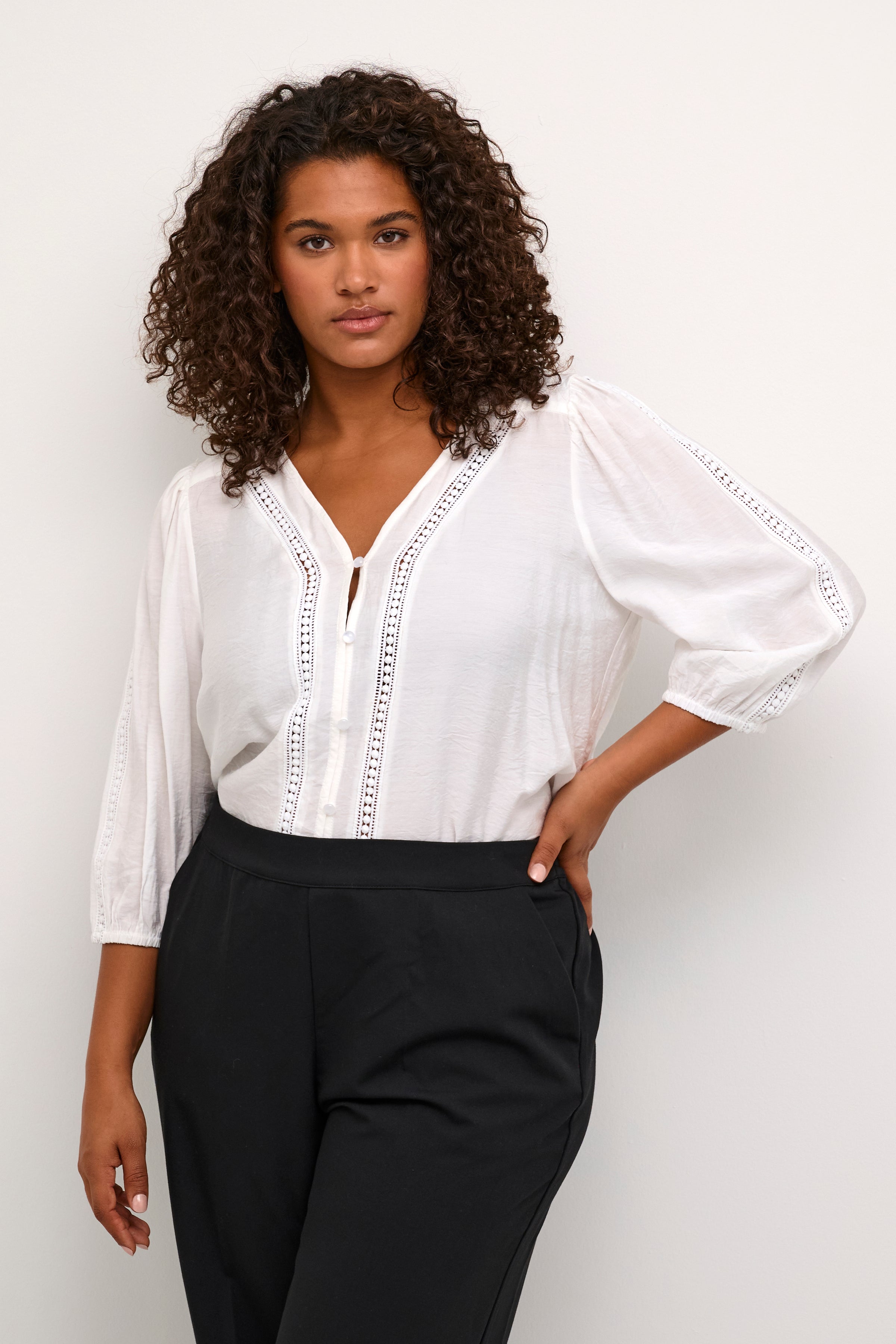 Kaffe Curve Cronja White Blouse | Plus Size Clothing | Wardrobeplus.ie