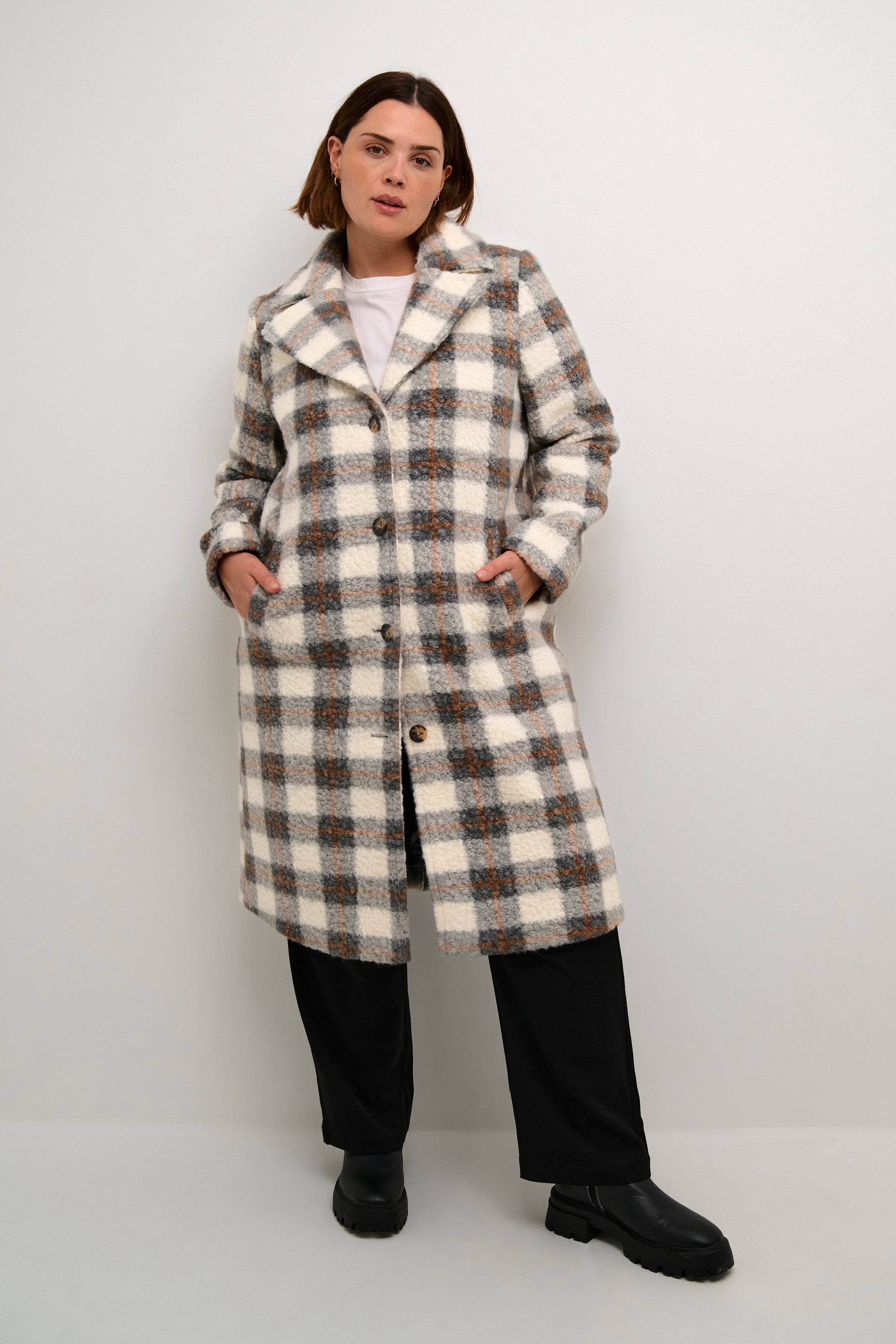 Kaffe Curve Salina Coat Grey | Plus Size Coats | Wardrobeplus.ie