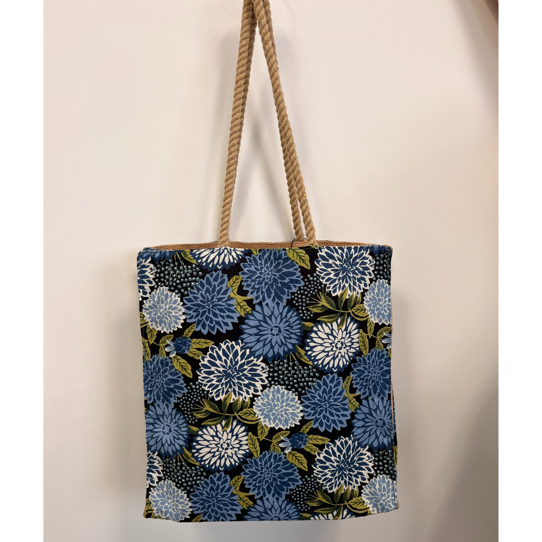 Seasalt Garden Bag in Maritime | Plus Size Clothing | WardrobePlus.ie