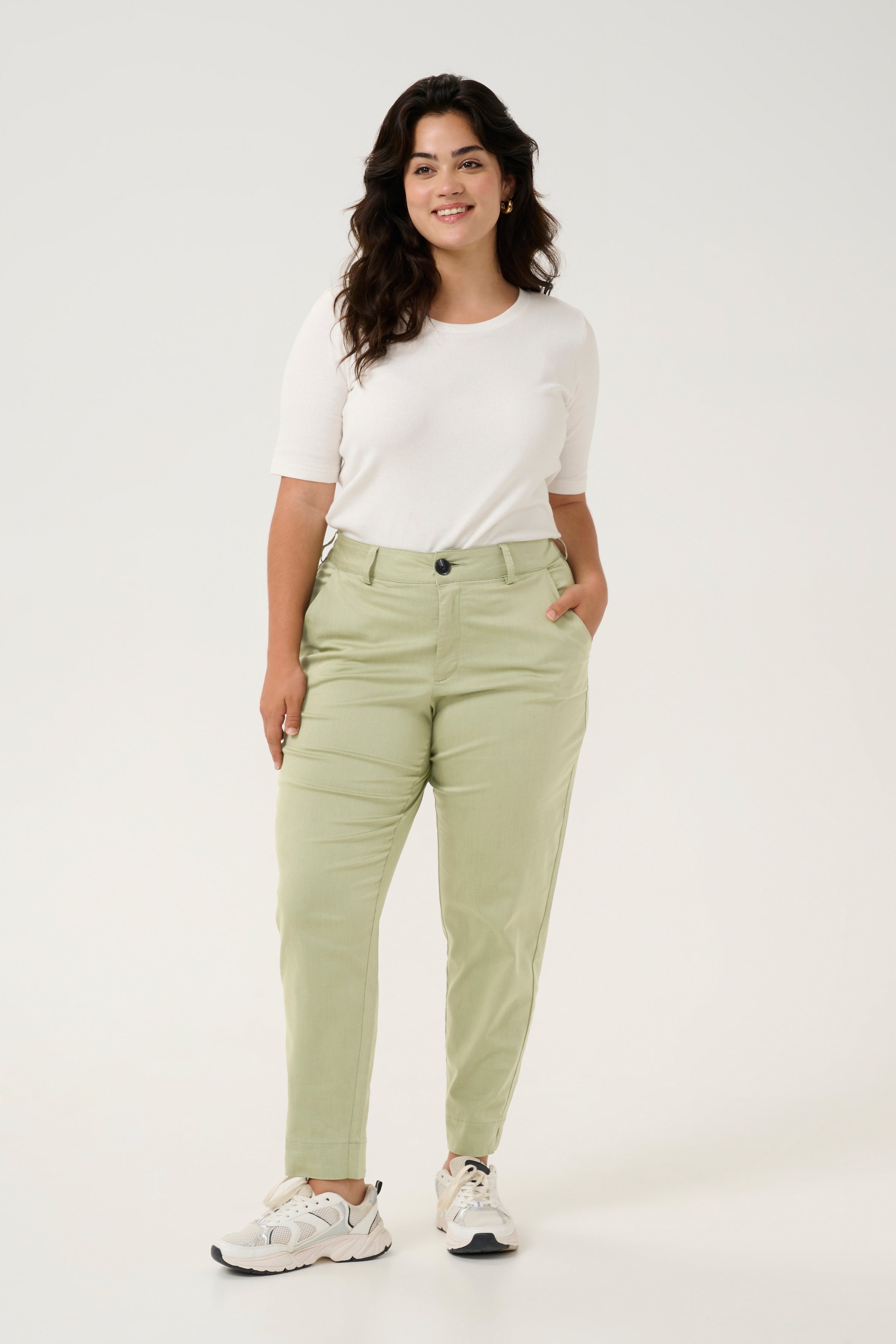 Kaffe Curve Leana Chinos | Plus Size Trousers | Wardrobeplus.ie