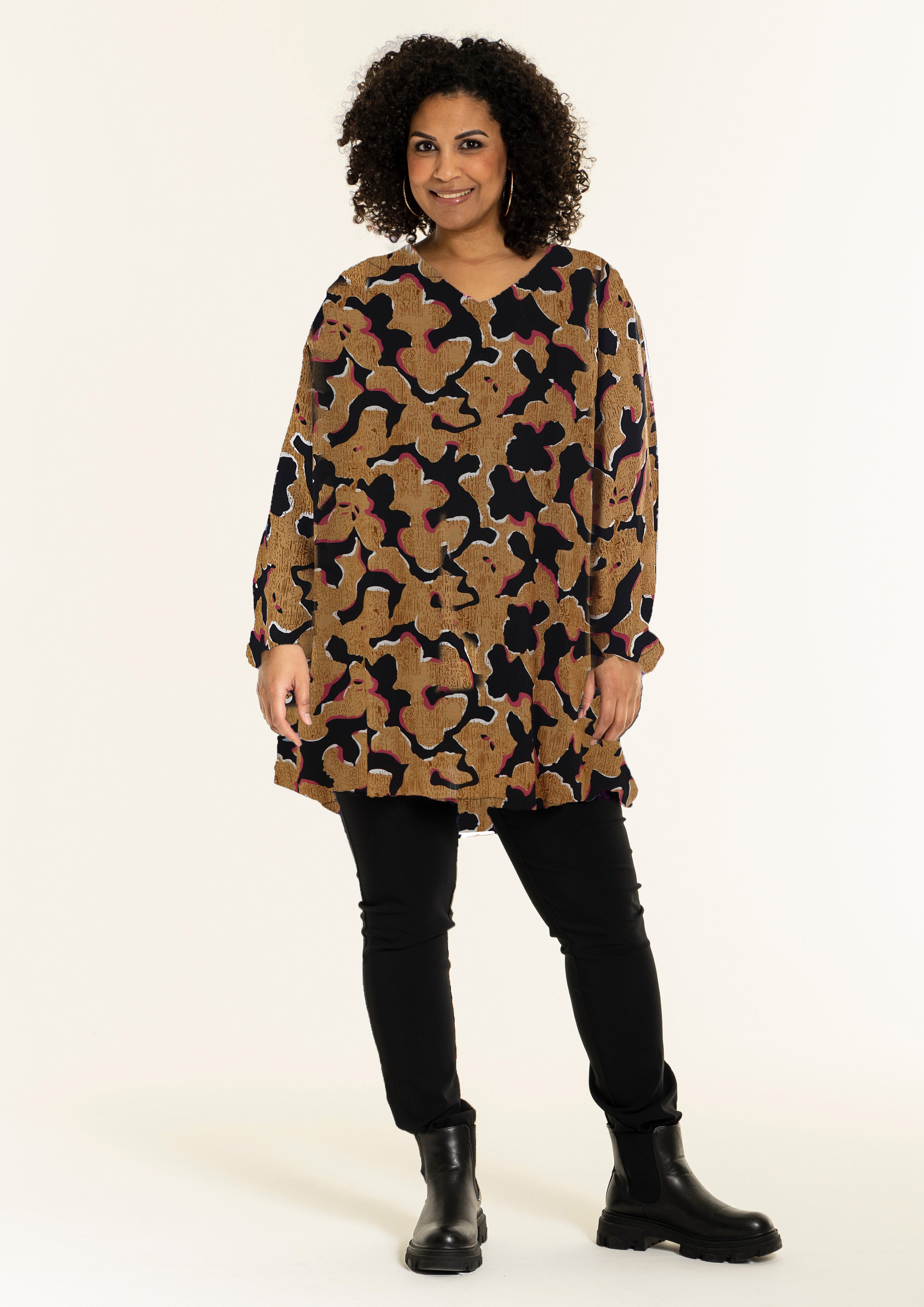 Studio Tanja Tunic Abstract Print | Curvy Clothing | Wardrobeplus.ie