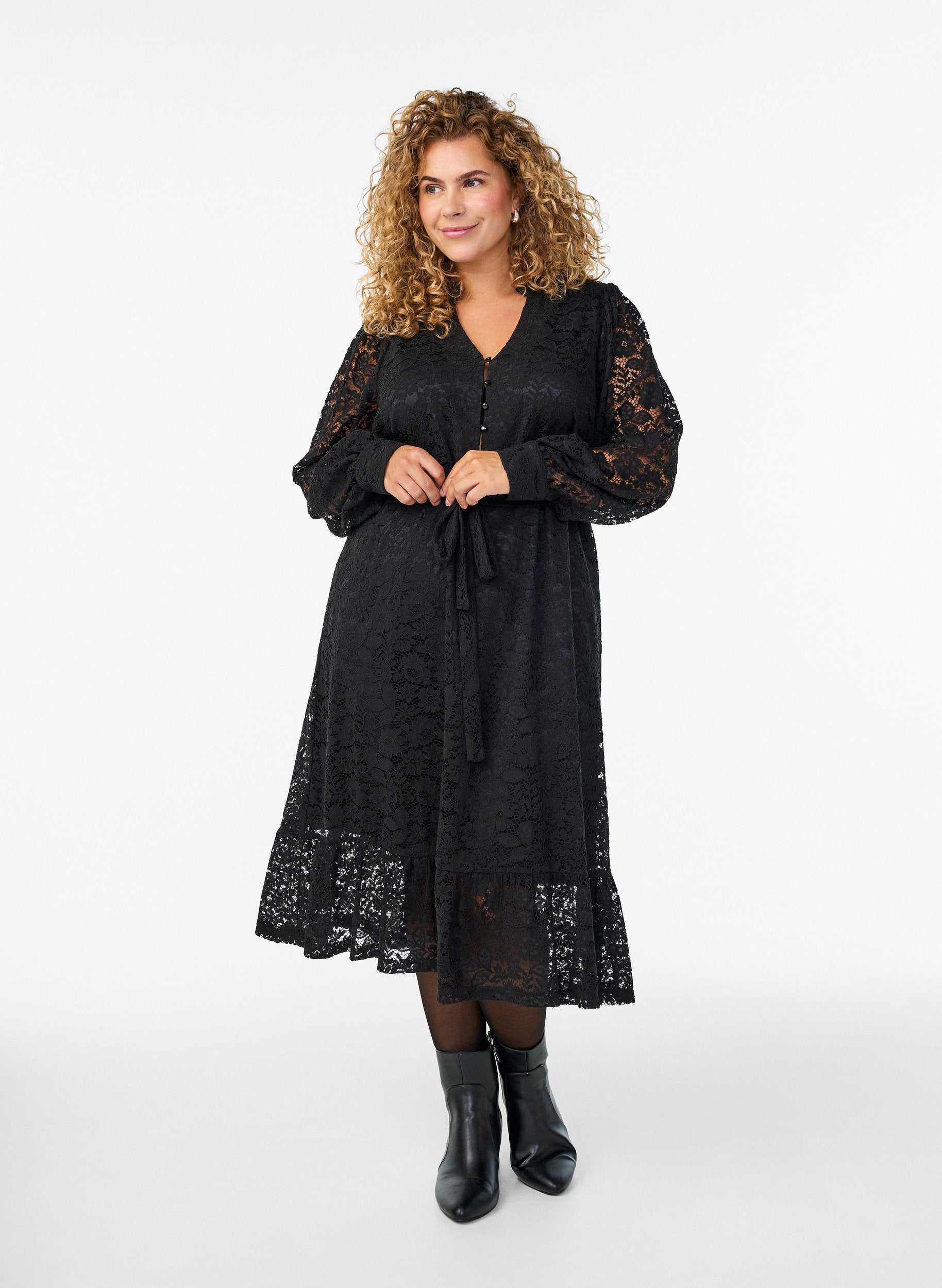 Zizzi Anna Dress in Black | Plus Size Dresses | Wardrobeplus.ie